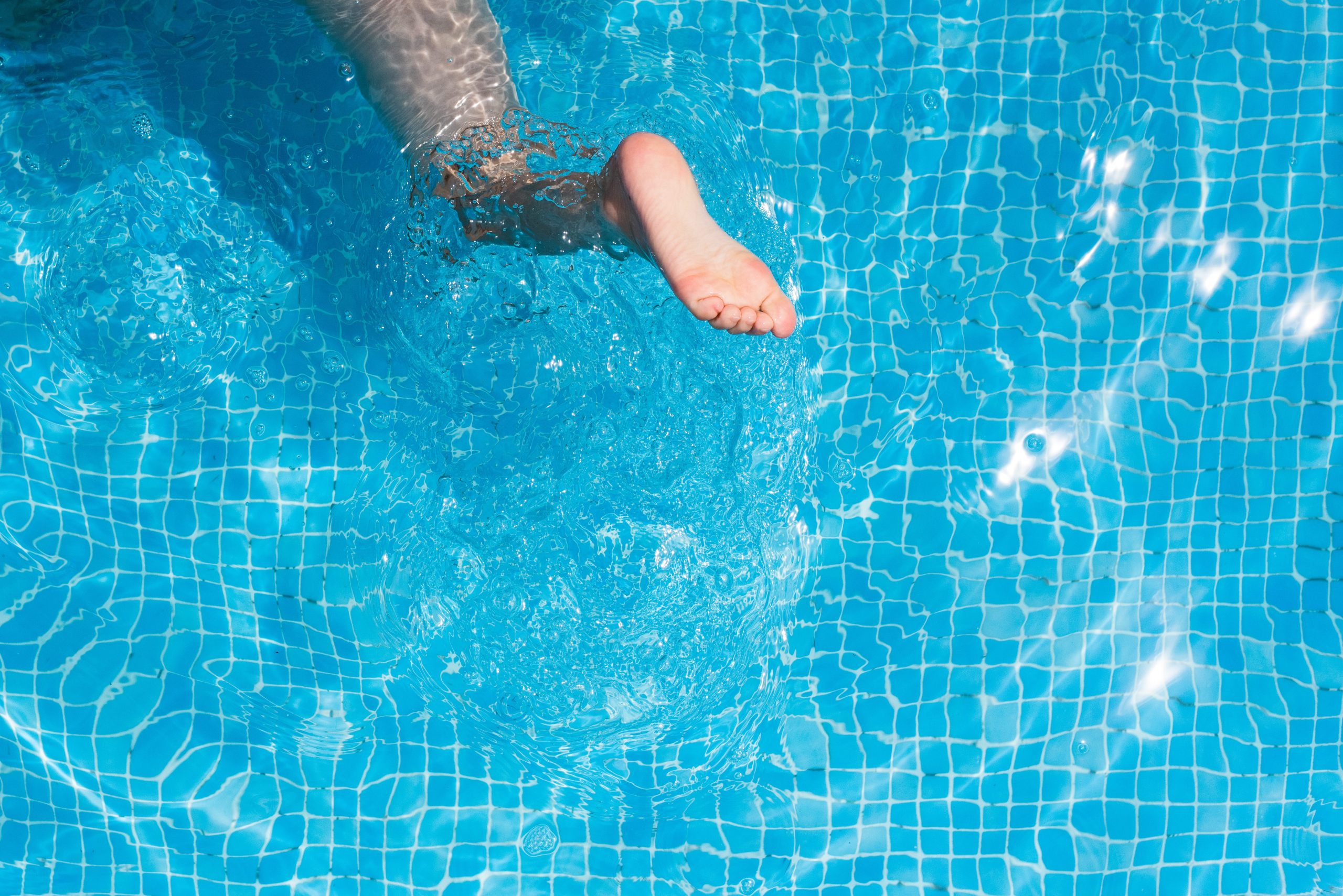 Victoria Embankment Paddling Pool restoration well under way ...