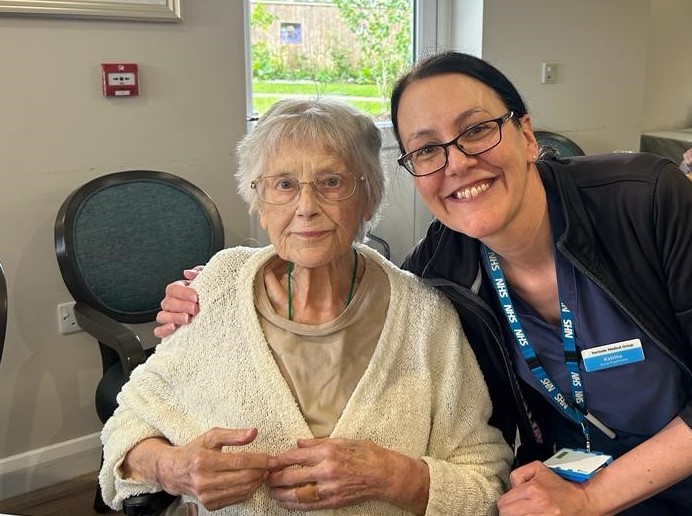 Care Home Resident Tells Story of 40 Year Nursing Career – Nottingham ...