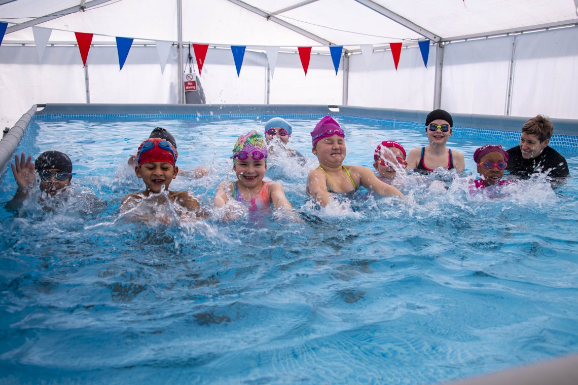 Playground swimming pool makes a splash! – Nottingham Local News