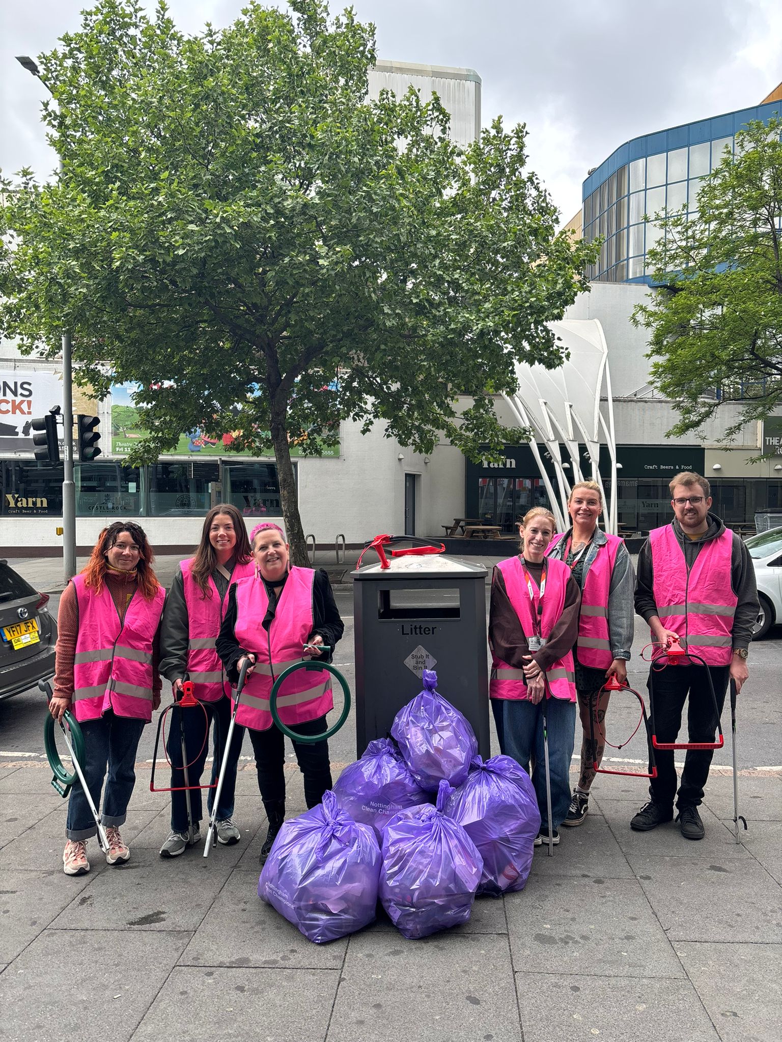 Framework Volunteers Join City Centre Litter Pick To Make Nottingham Shine – Nottingham Local News