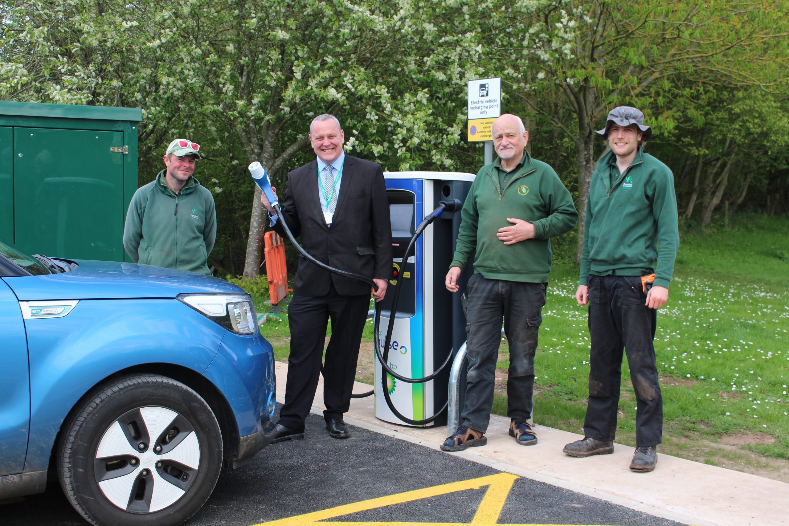 New electric vehicle charging points now available – Nottingham Local News